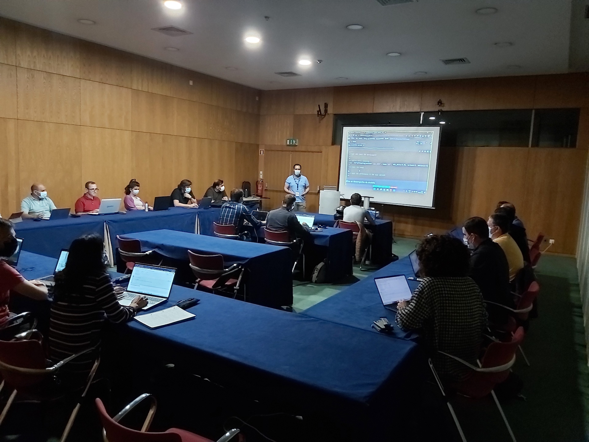 Workshop "Inteligência Artificial: Uma Introdução à Aprendizagem ...